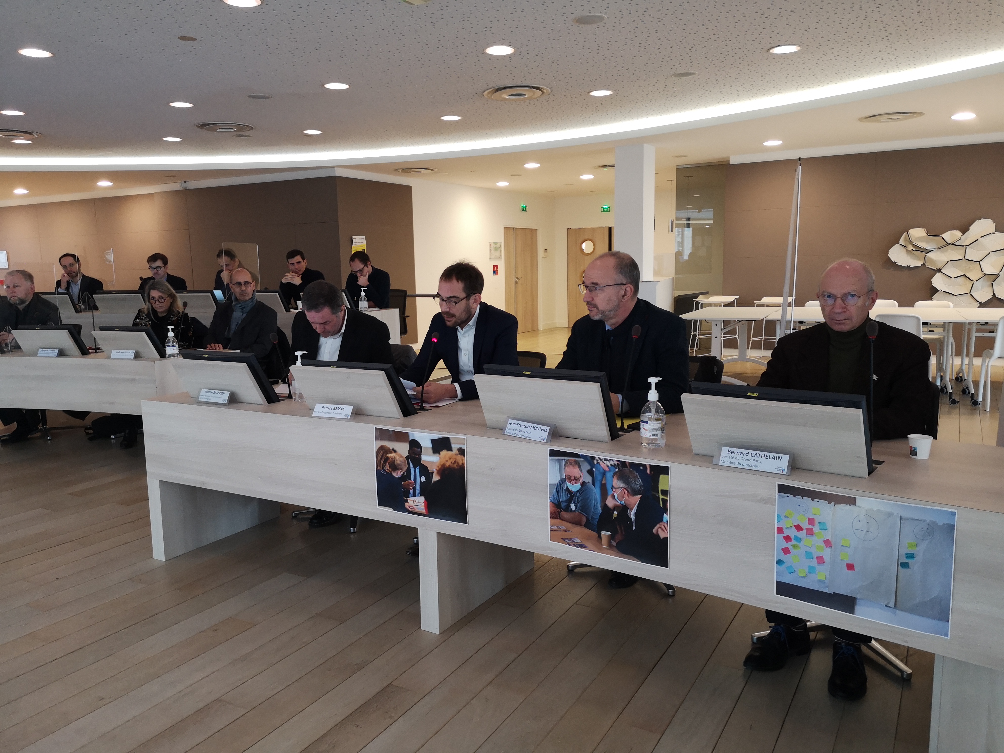 Est Ensemble accueille la conférence sur la ligne 15 Est | Est Ensemble